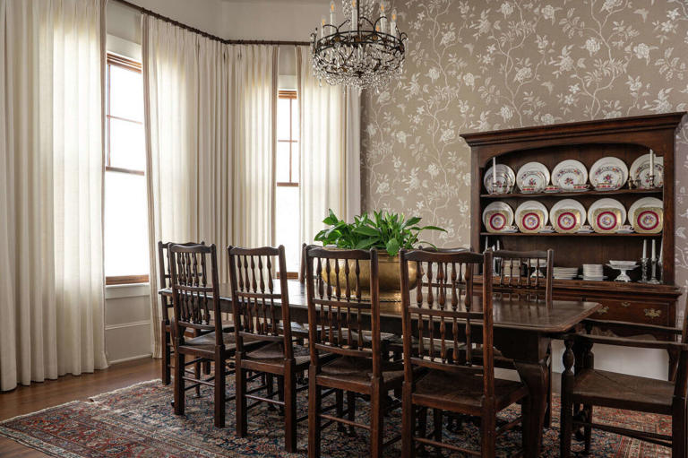 Historic Comfort cottage that housed Arlene's Café gets $1.2 million ...
