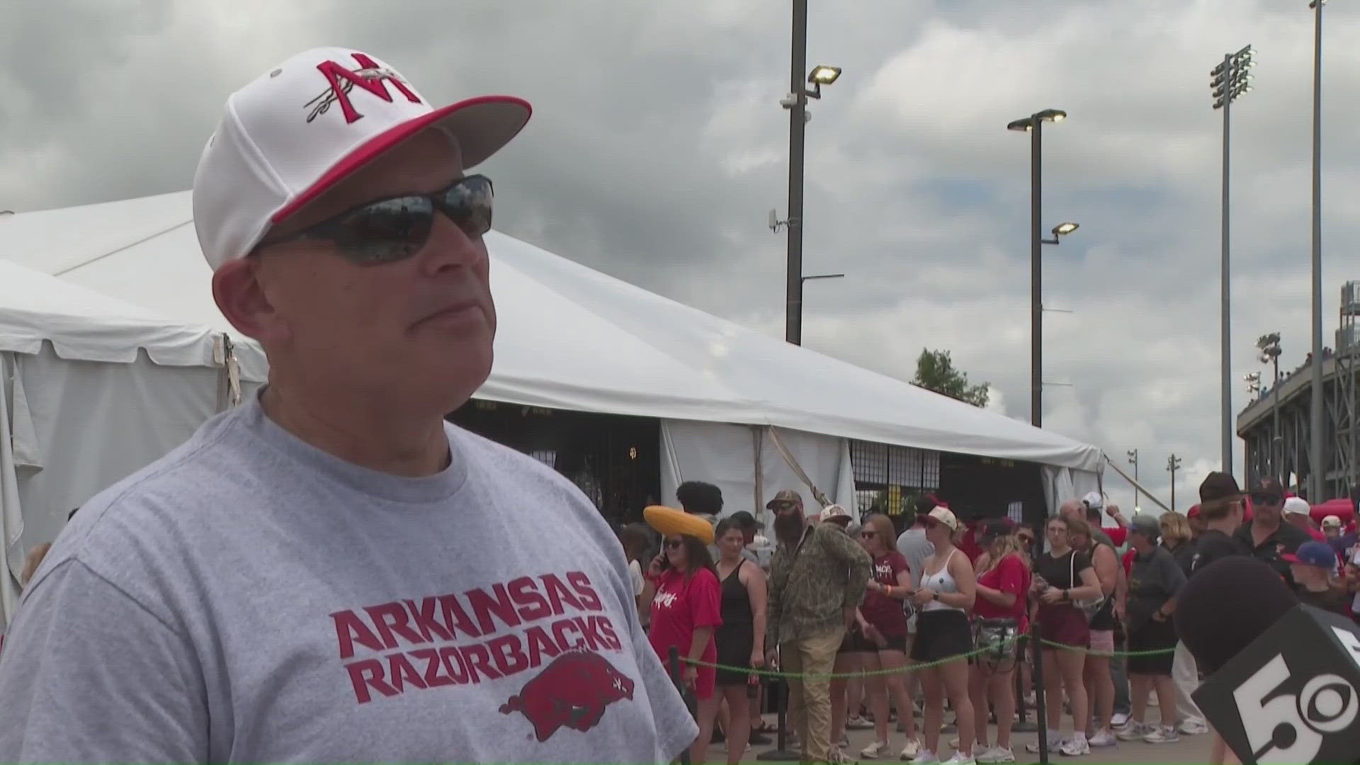 Hog fans share excitement ahead of Razorback softball run in Women's ...