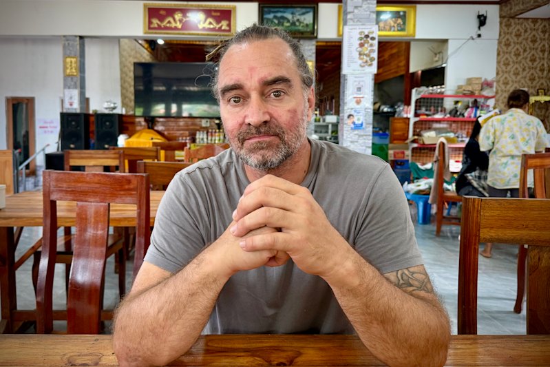 Mission 'almost impossible': Time running out for Laos cave survivors