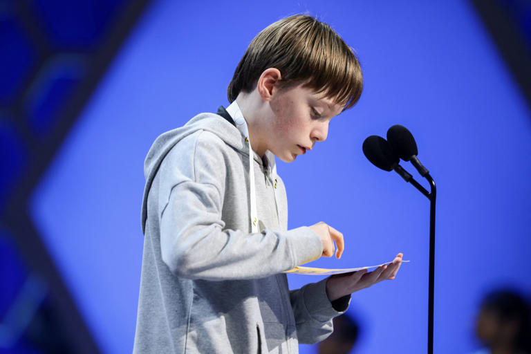 Live updates: Scripps National Spelling Bee finalists face off in DC ...