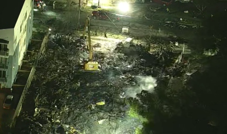 At least 3 killed and 5 injured in Dallas explosion, officials say