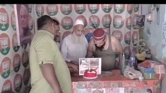 Muslims in UP celebrate Bakrid with goat-shaped cakes after BJP MLA's ...