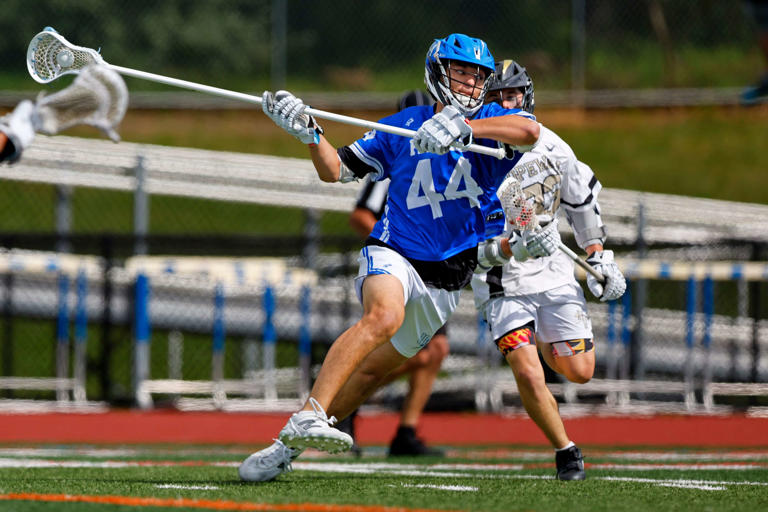 Warren Hills boys lacrosse advances to sectional quarters with dominant ...