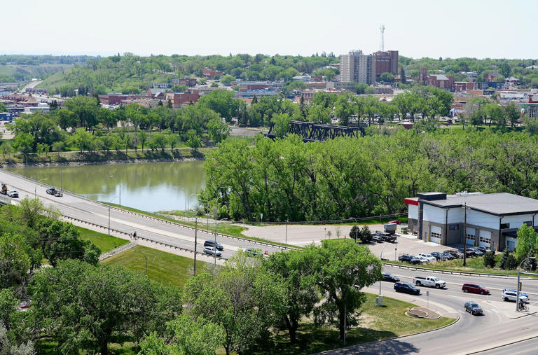 How Medicine Hat is growing its urban forest on the hot, dry prairie