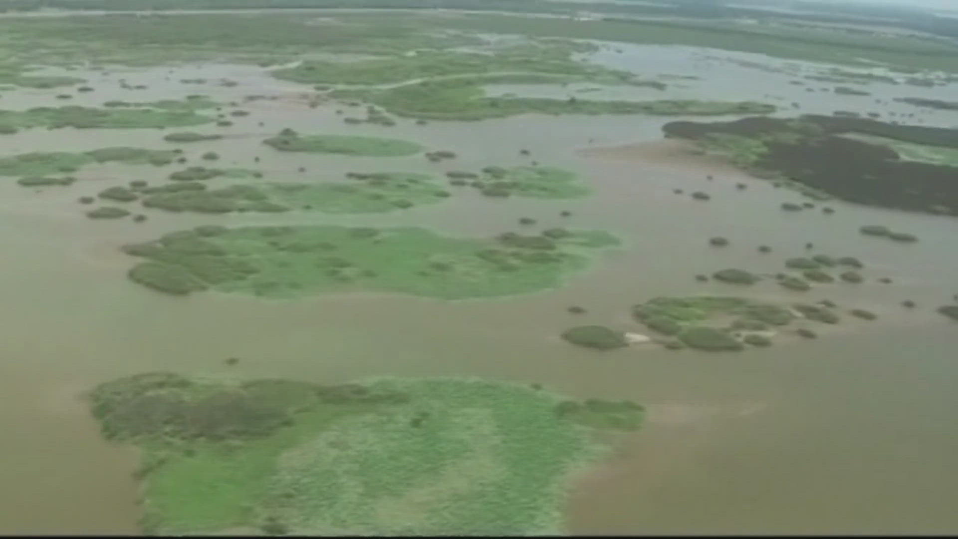 New Orleans Mayor Moreno criticizes bleak coastline study