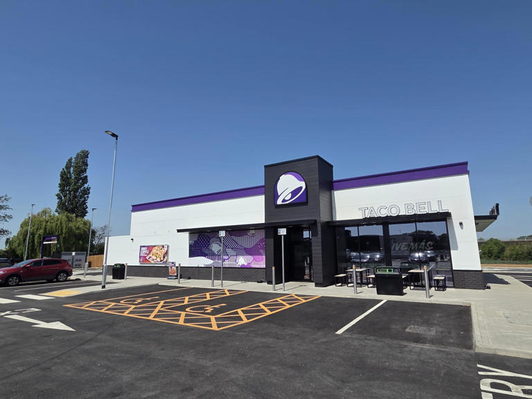 Photos show new Taco Bell and Starbucks drive-thrus open at A1 services ...