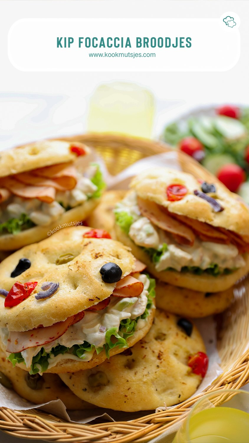Kip focaccia broodjes recept met toppings