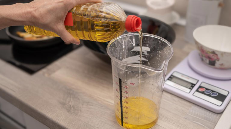 The best way to measure liquid ingredients for baking involves a mini ...