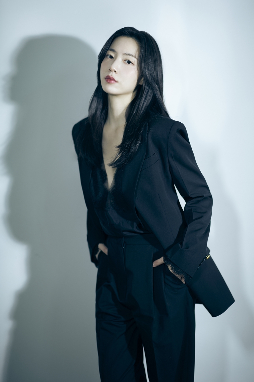 From T-ara to 'Age of Youth', a new beginning for Ryu Hwa-young