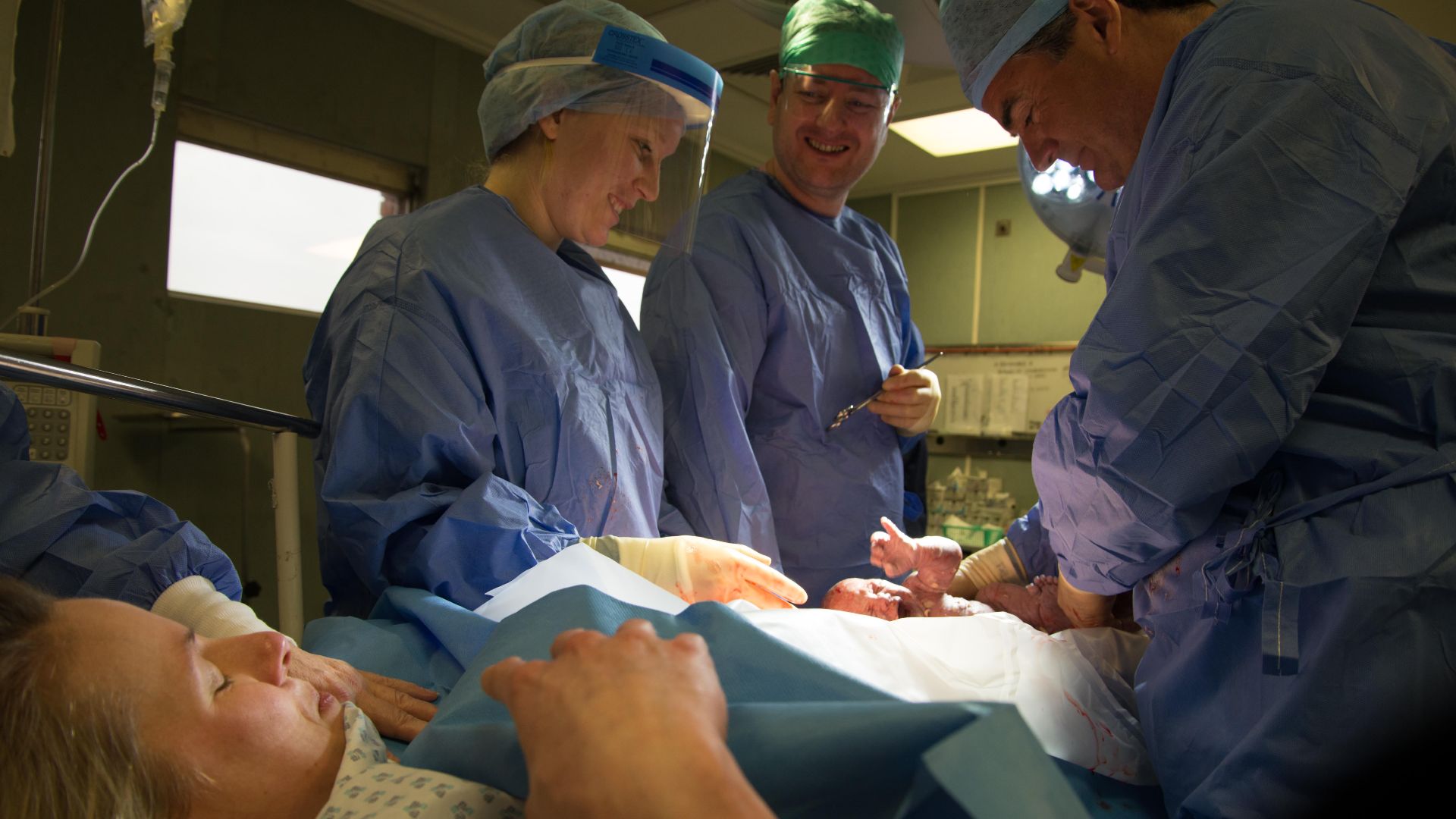 20 medical firsts that were brave, brutal, or both
