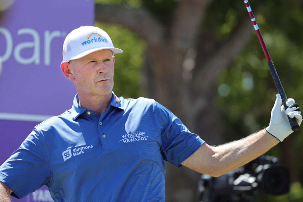 Brandt Snedeker delivers rare hole-in-one after dangerous weather ...