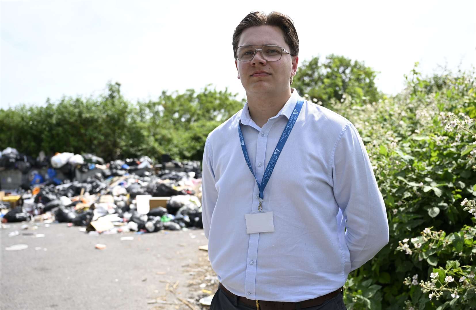 Mountains of rubbish at Samuels Tower in Chatham as AM Surveying and ...
