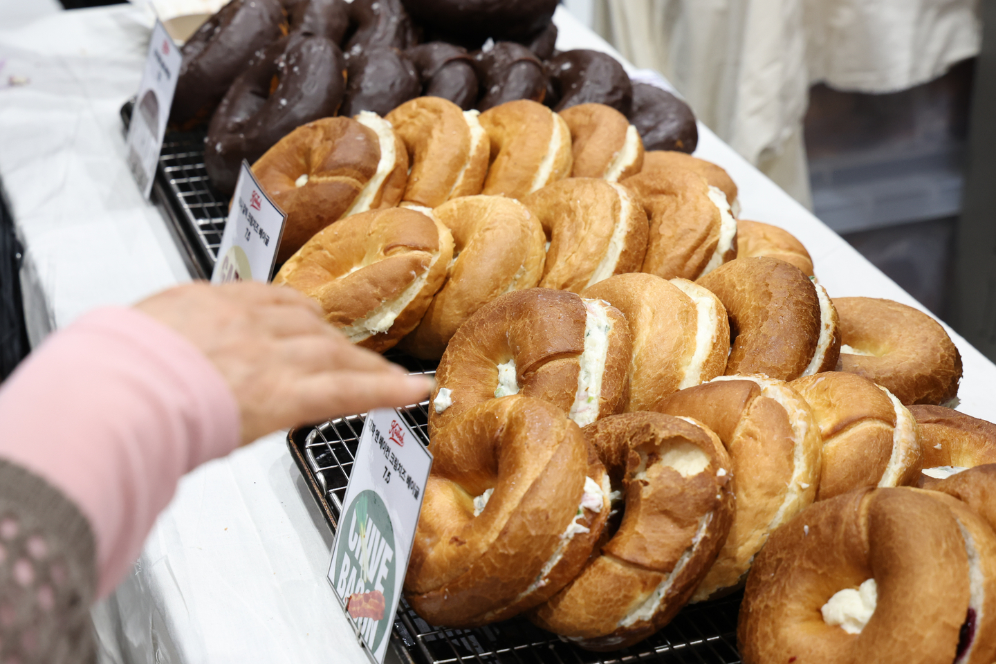 K-food industry posts $80 billion in production last year, exports ...