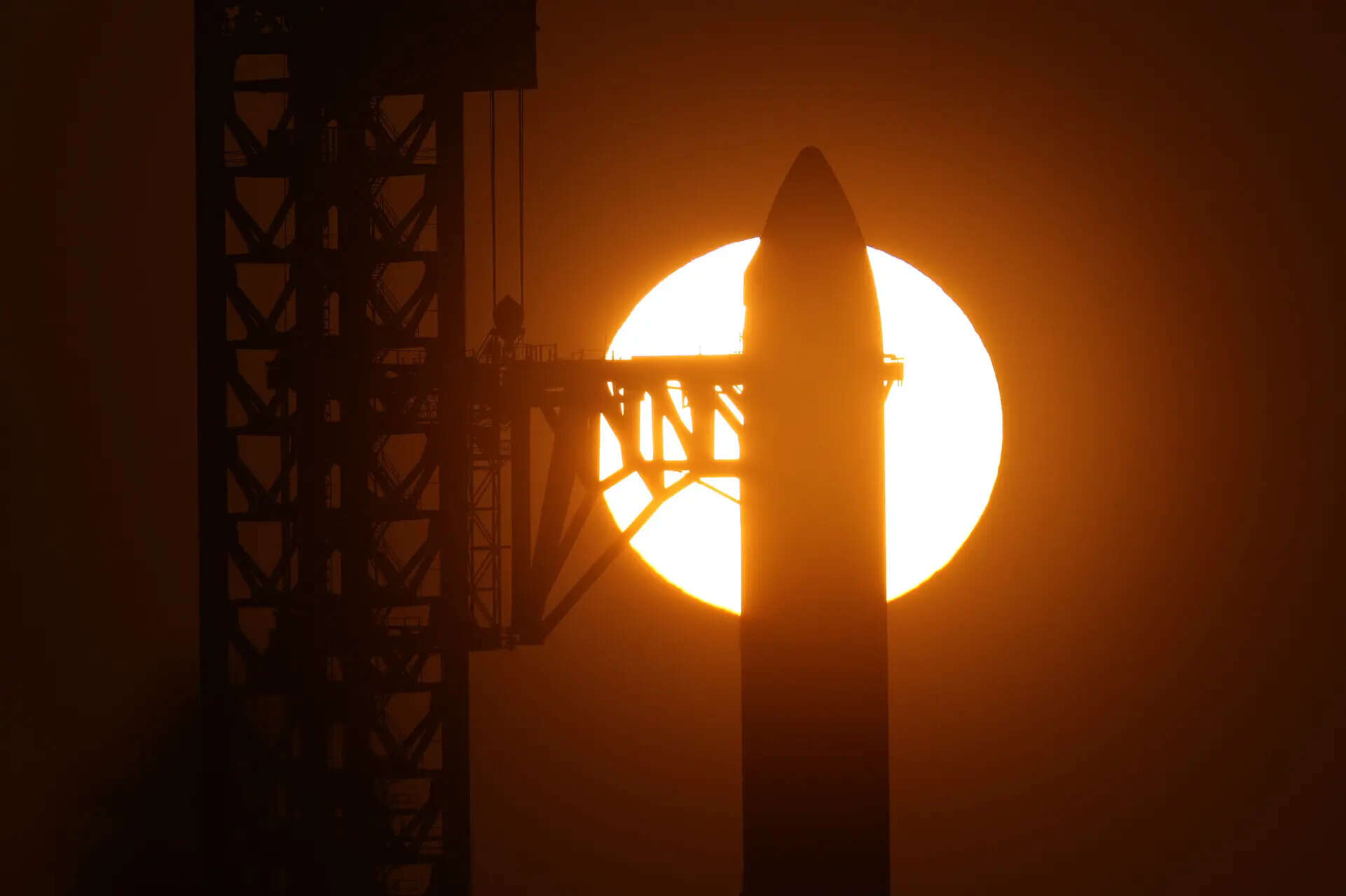 SpaceX lowers IPO valuation target to at least $1.8 trillion