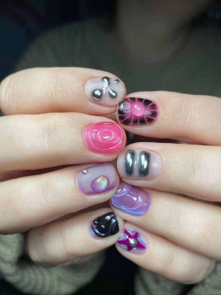 5 diseños de uñas cortas al estilo coreano que reinarán esta primavera 2026
