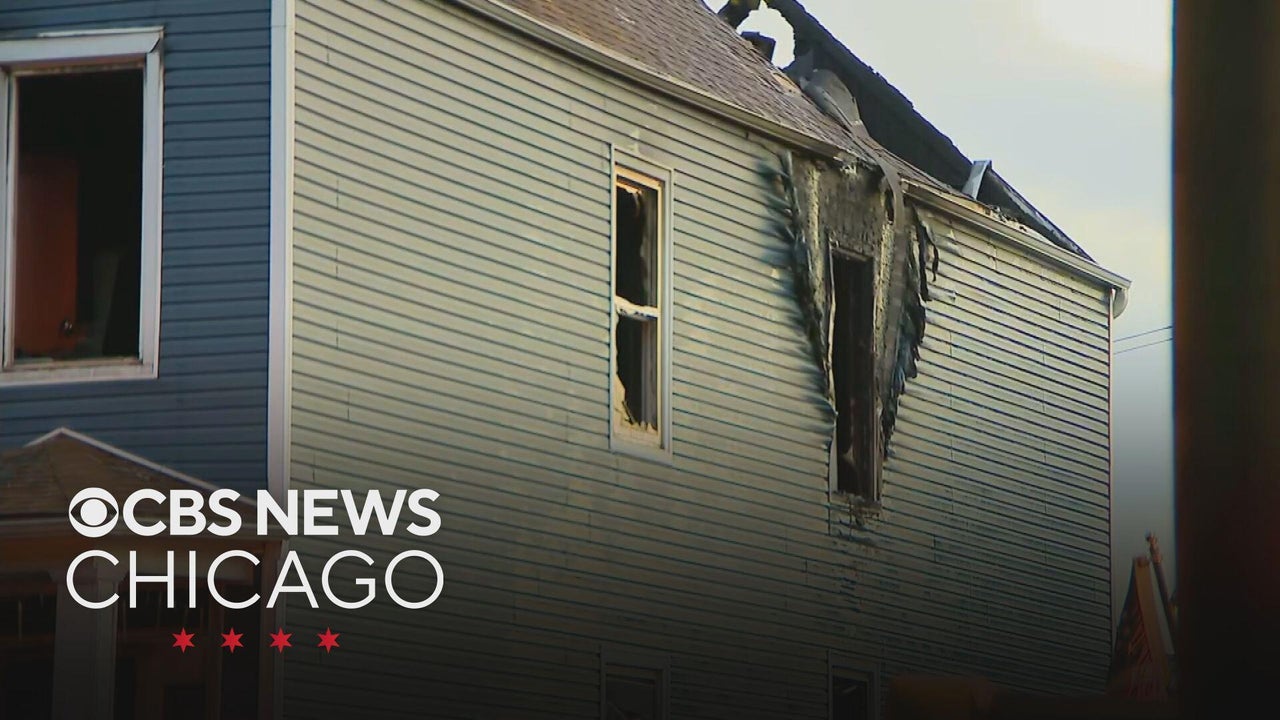 Man dies after starting extra-alarm fire in Gage Park, police say