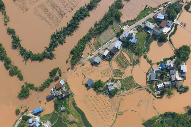 China expects El Nino weather effects to peak in autumn and winter
