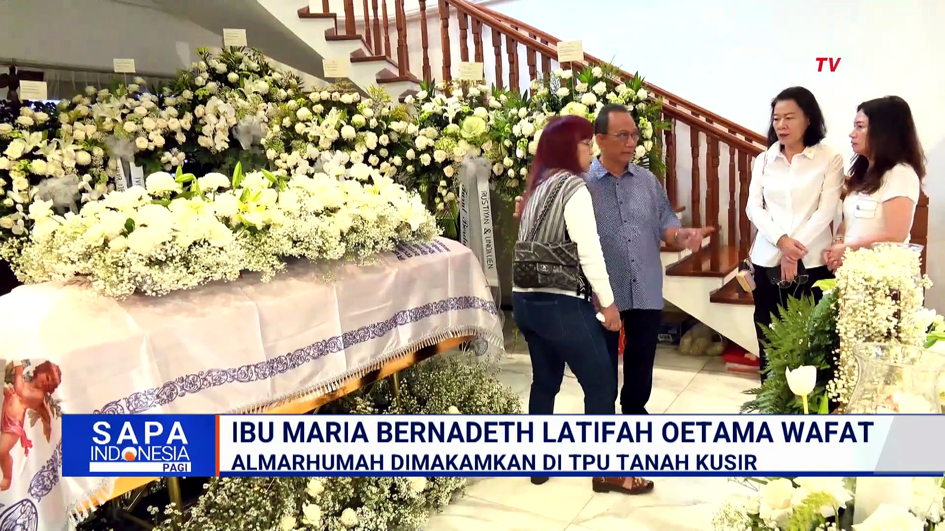 Suasana jelang pemakaman Ibu Maria Bernadeth Latifah Oetama, Wapres ...