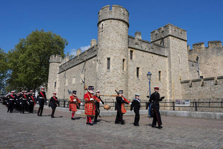 Benefits claimants snub discounted tickets to Britain's beloved tourist ...