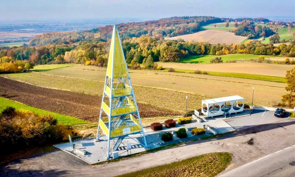 Powstaje nowa wieża widokowa w Górach Opawskich. To kameralne miejsce ...
