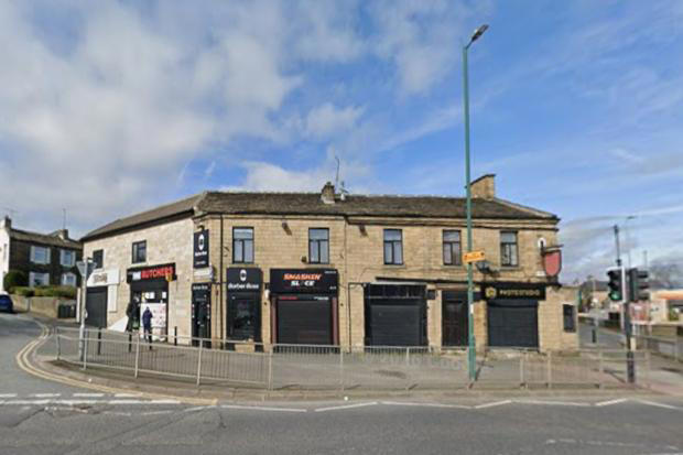 Council decision to refuse 17.5 metre phone mast on busy street overturned