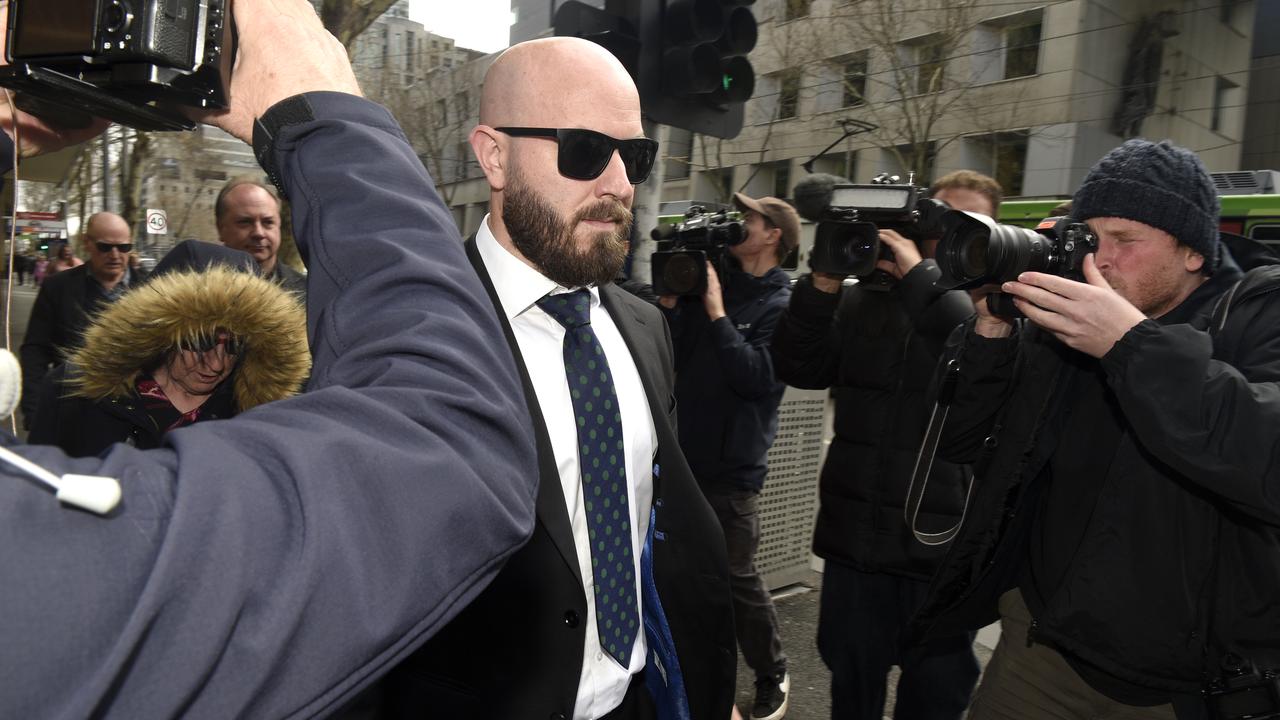 Umpire’s mate admits corrupt betting: court