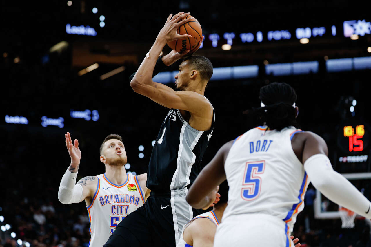Spurs vs. Thunder game 6 live updates: Spurs force game 7 with one ...