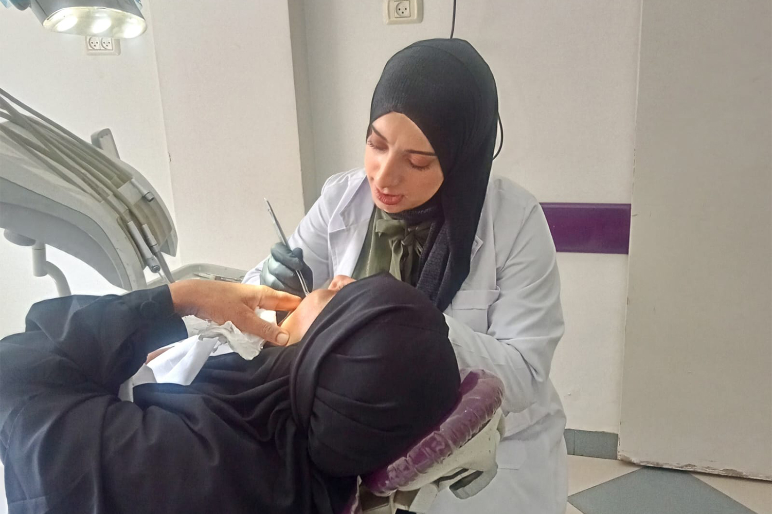 Gaza parents brave dental dilemma: Costly treatment or food on the table?