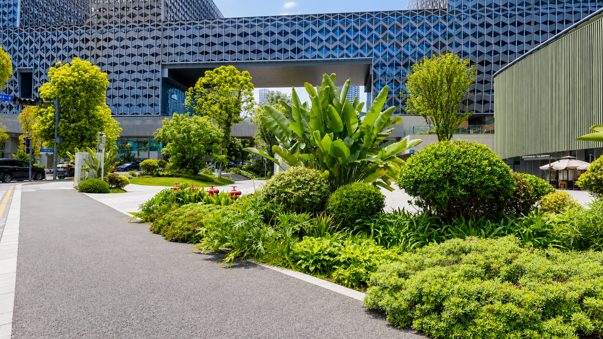 Trees and open lawns cover this growing urban recreation park