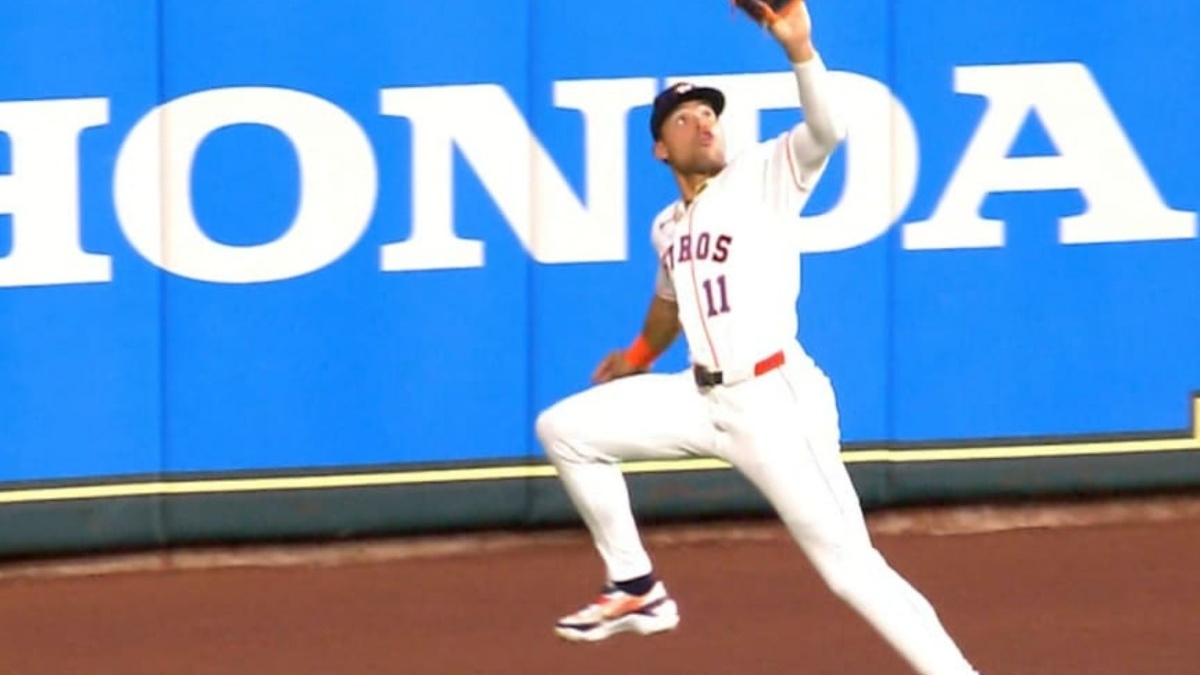 MLB: Astros rookie sensation steals a surefire home run from Nimmo with ...