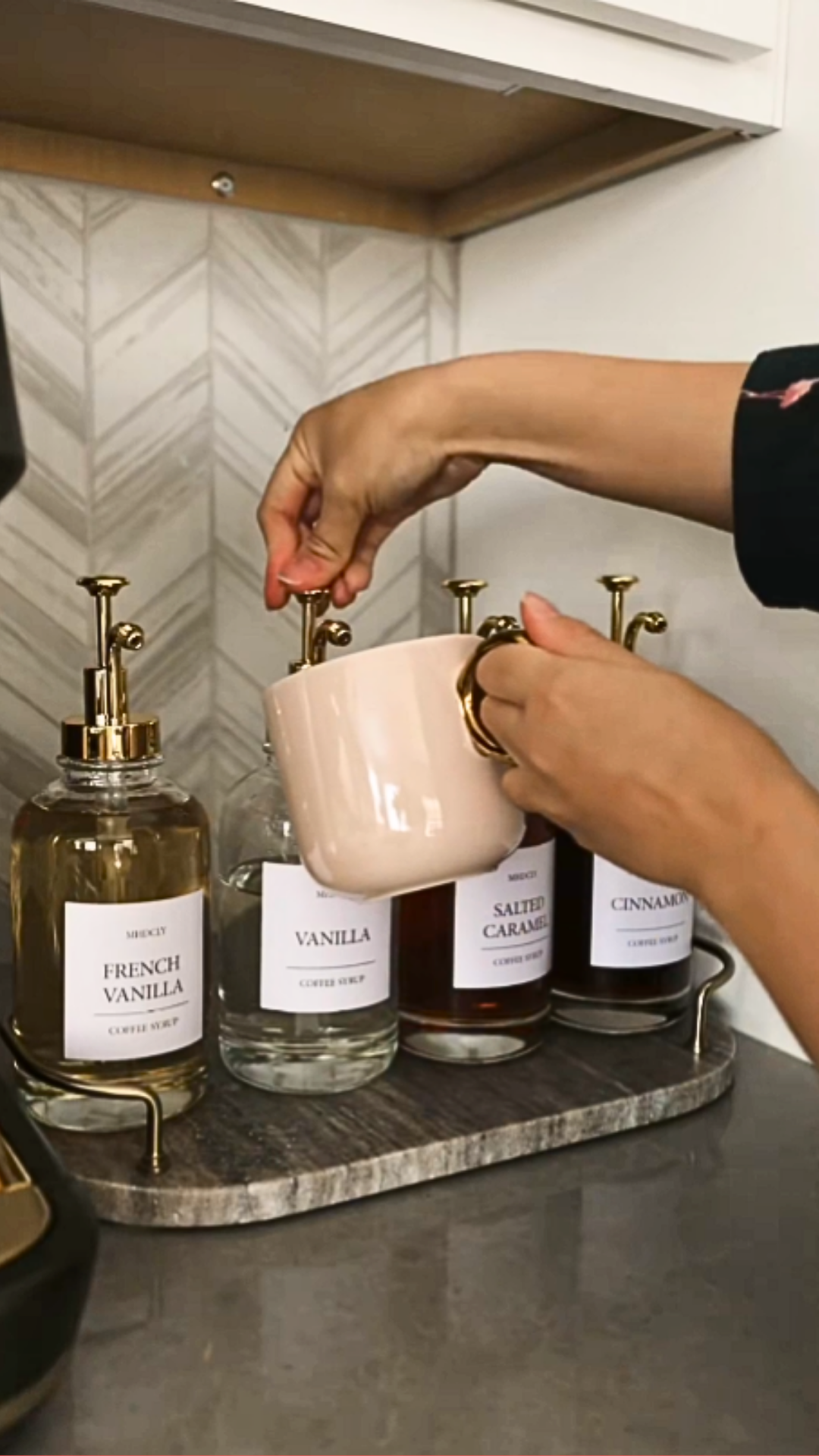 Vanilla latte with Breville espresso machine recipe