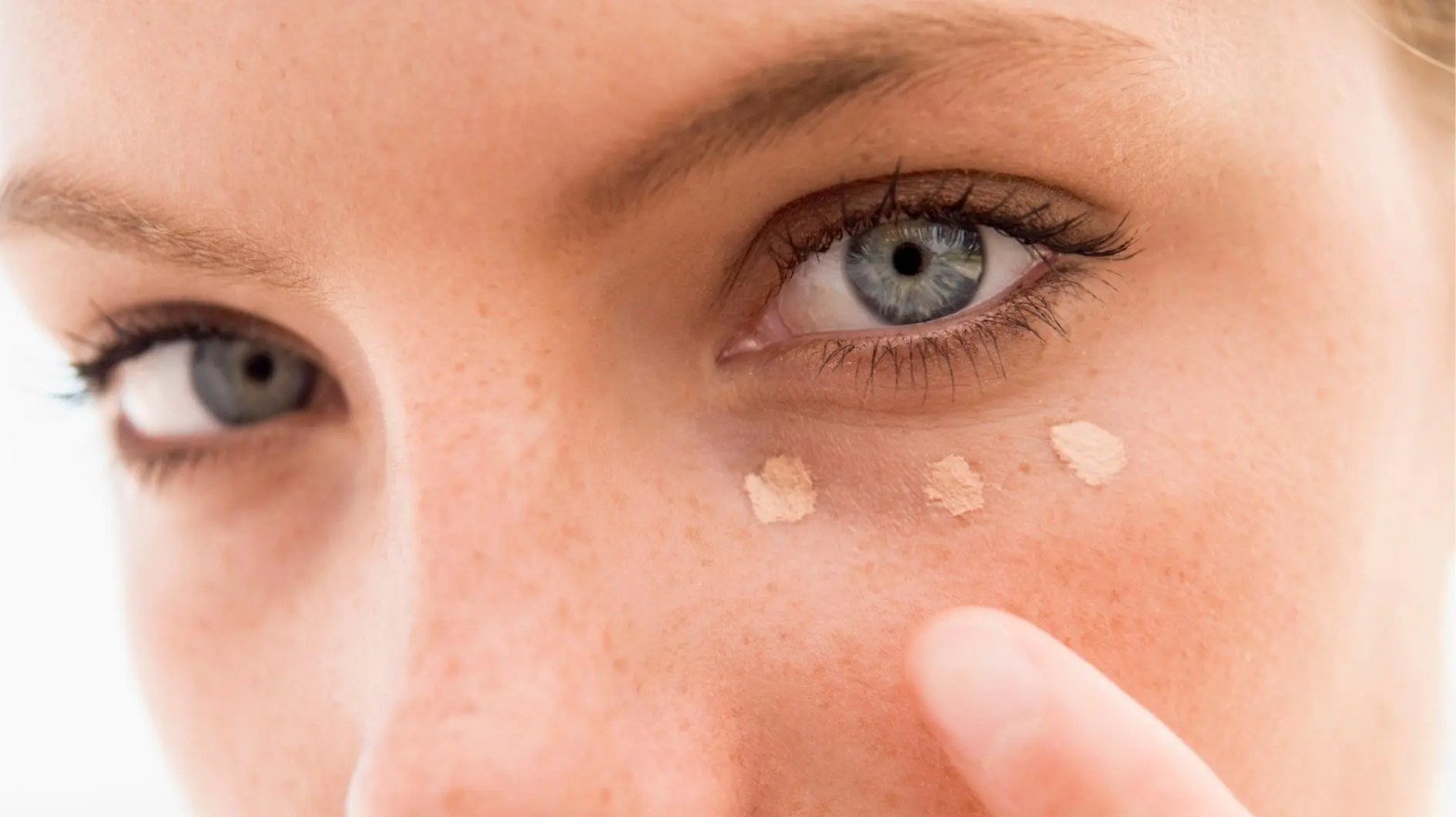 Bei Amazon: Dieser Concealer ist ein Bestseller in Finnland