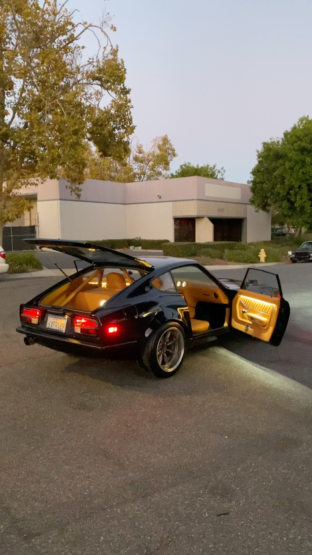 1972 Nissan 240Z gets a beautiful widebody build
