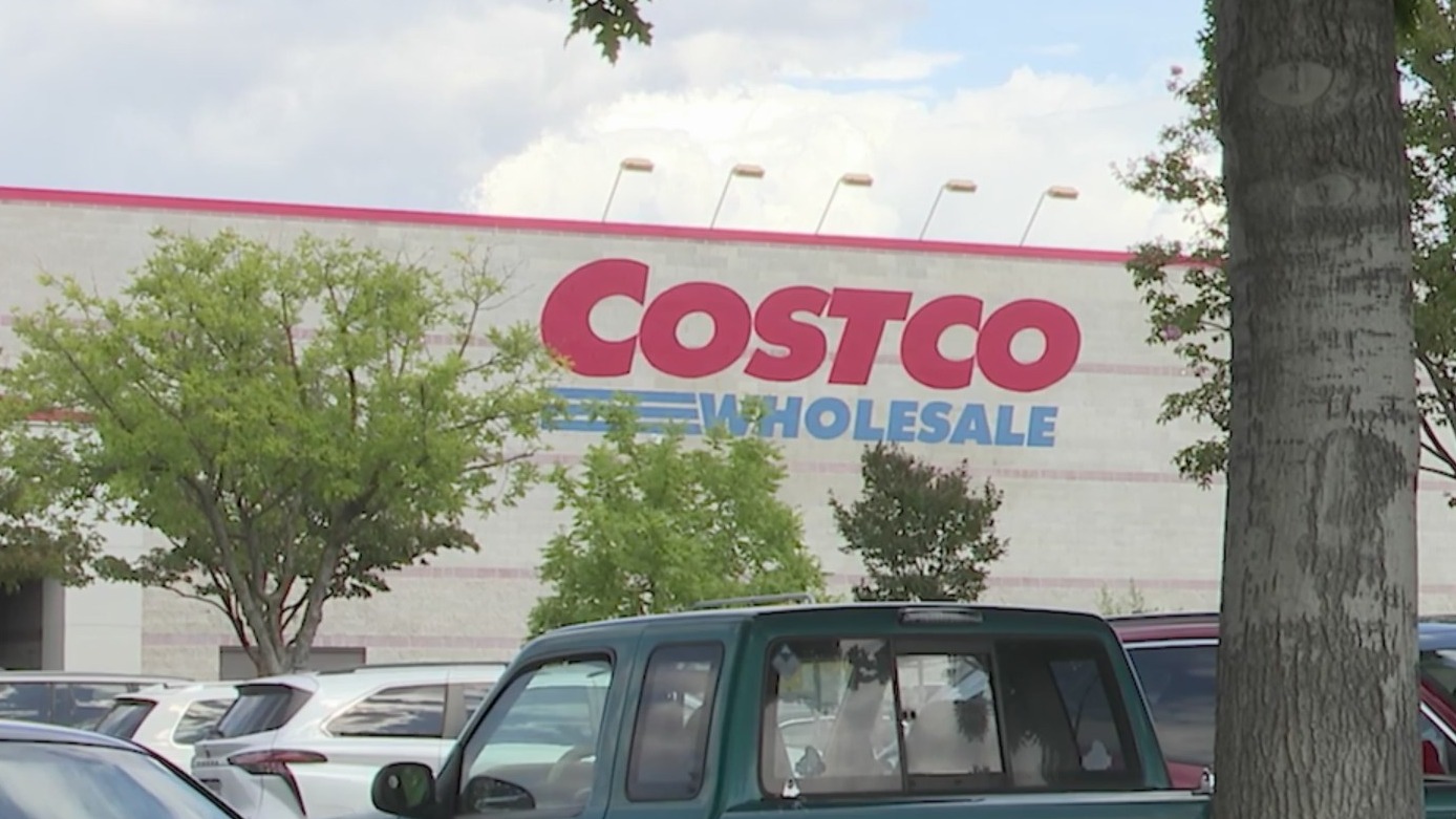 Costco issues warning over infected grape plants