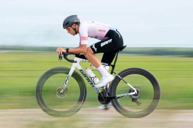 Giant teases new gravel race bike and Cadex components at Unbound