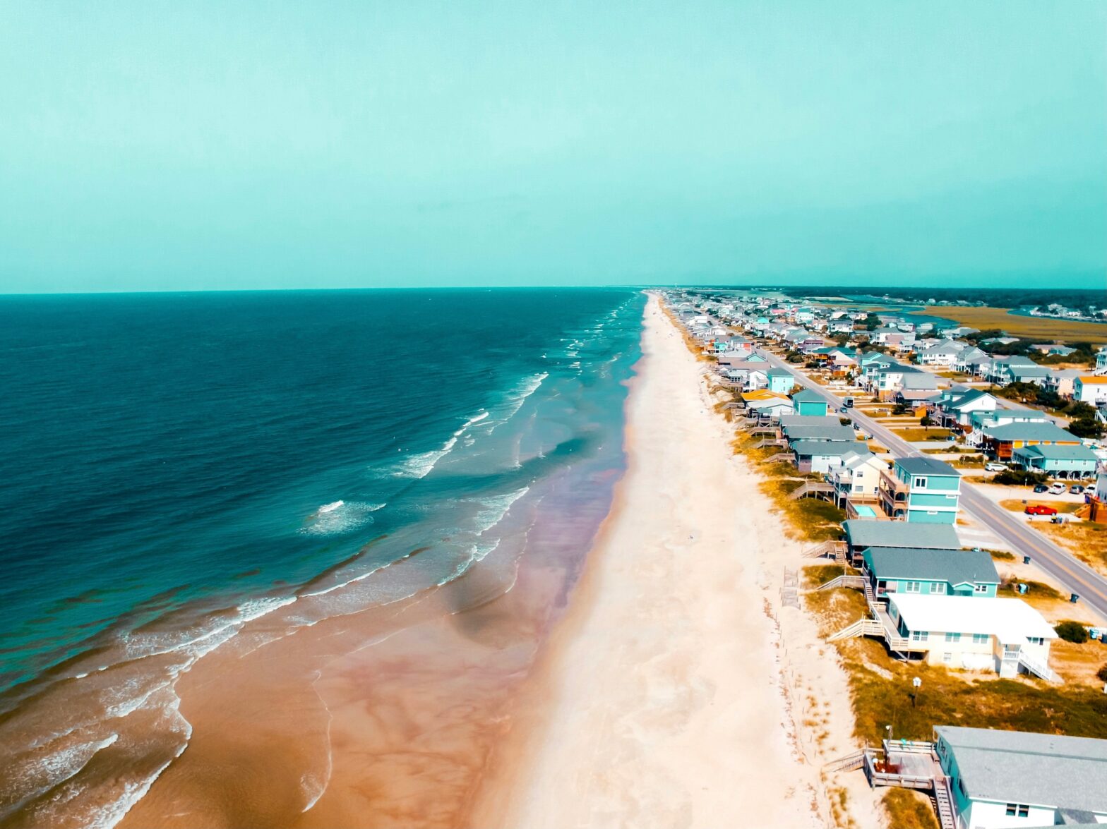 You can walk the streets of Nicholas Sparks’ ‘Safe Haven’ in North Carolina