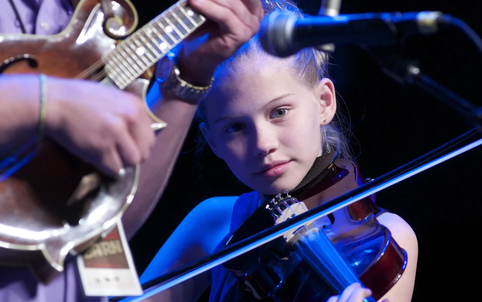 Hannah Harper to open for Lauren Alaina after Idol win