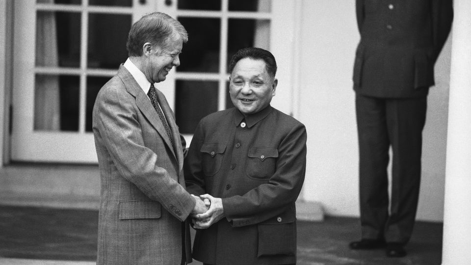 How do US arms sales to Taiwan work and why are they such a sore point ...