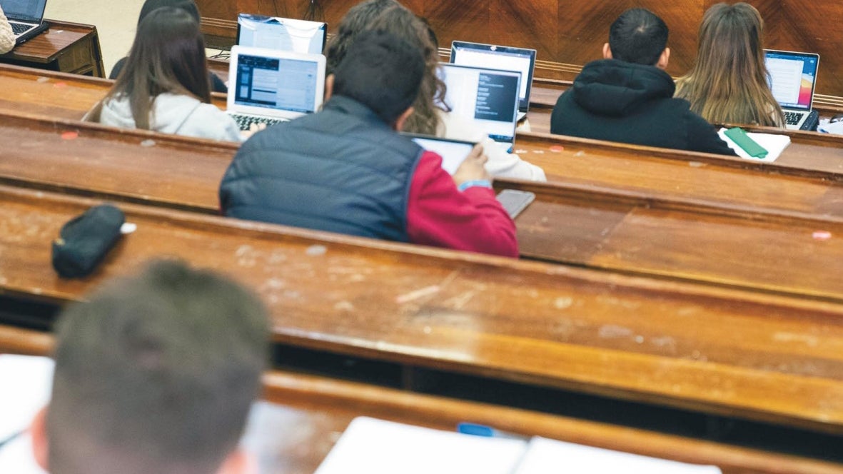 Formación y empleo: qué estudiar para encontrar trabajo en la era de la IA