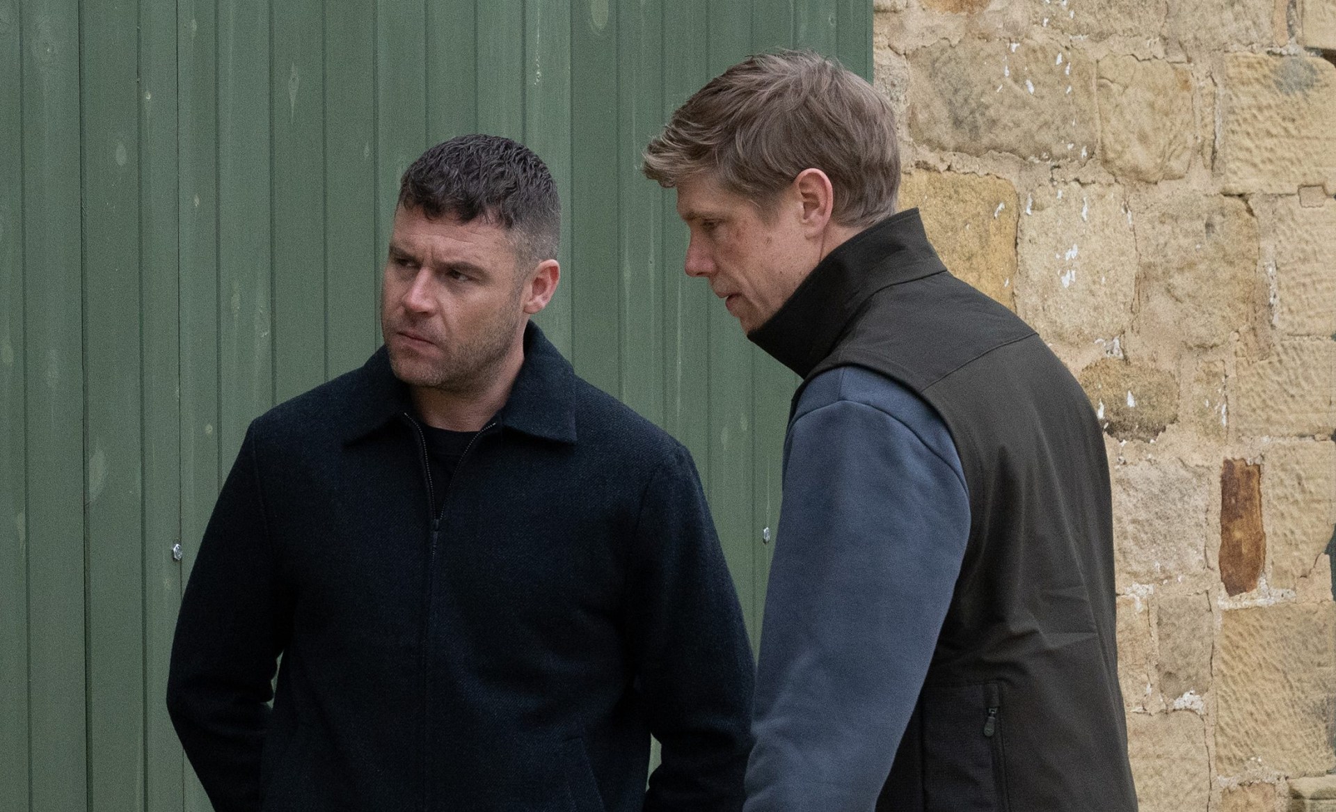 Emmerdale finally confirms who the fire starter is – and Aaron and ...