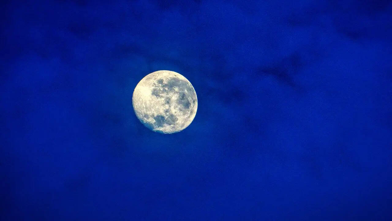 Rare blue moon to rise on May 31: When and how to watch it in India