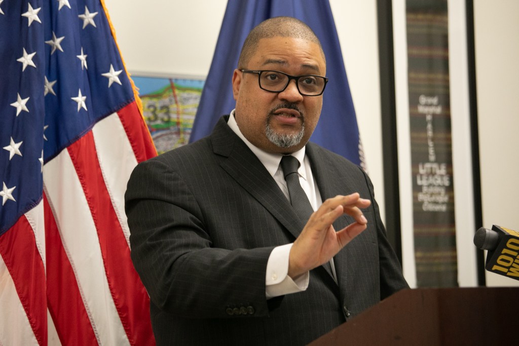 Deed theft indictment targets city council member’s family