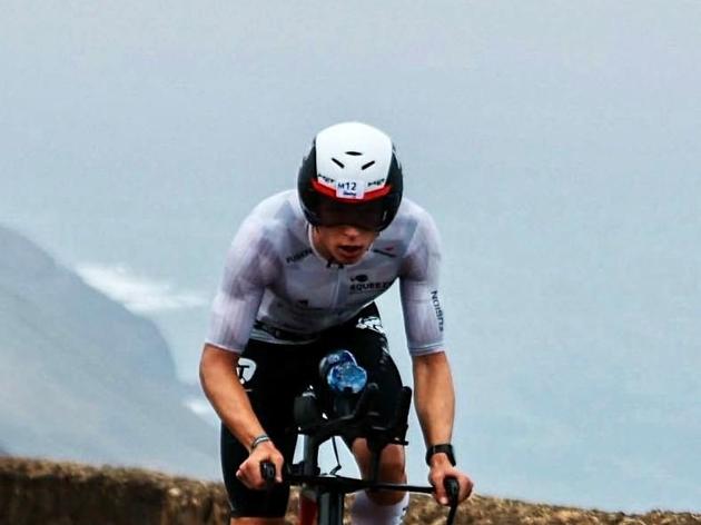 Vincent Größer kämpft sich auf Lanzarote ins Ziel – und wird dennoch ...