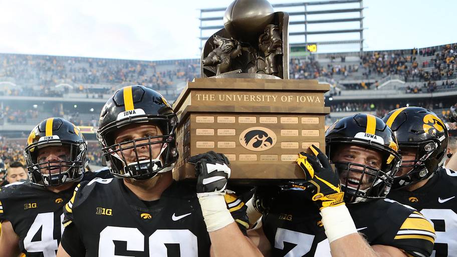 Why Iowa and Iowa State should — and shouldn’t — keep the Cy-Hawk ...