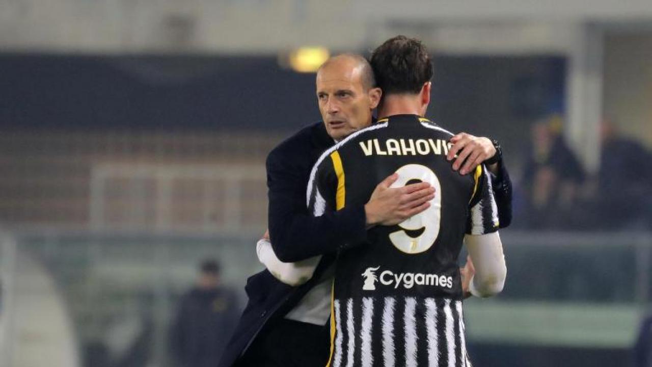 Napoli-Vlahovic? Il club lo sta monitorando! Tre caratteristiche lo ...