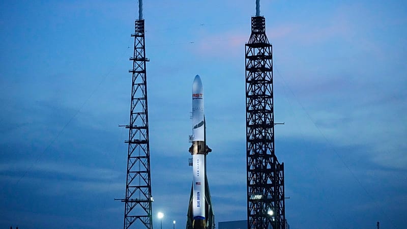 Une fusée de Blue Origin explose lors d'un essai moteur sur le pas de tir
