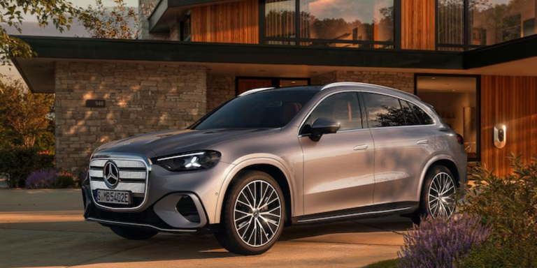 Nya Mercedes GLC 400 EQ får nästan full pott i första testet