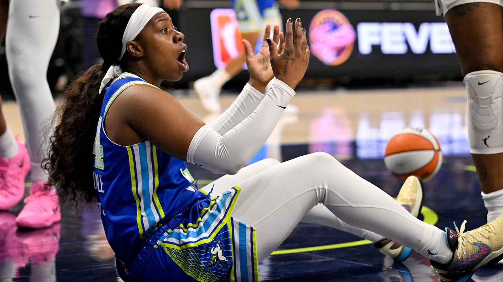 Wings star Arike Ogunbowale’s quiet night joins short list of career ...