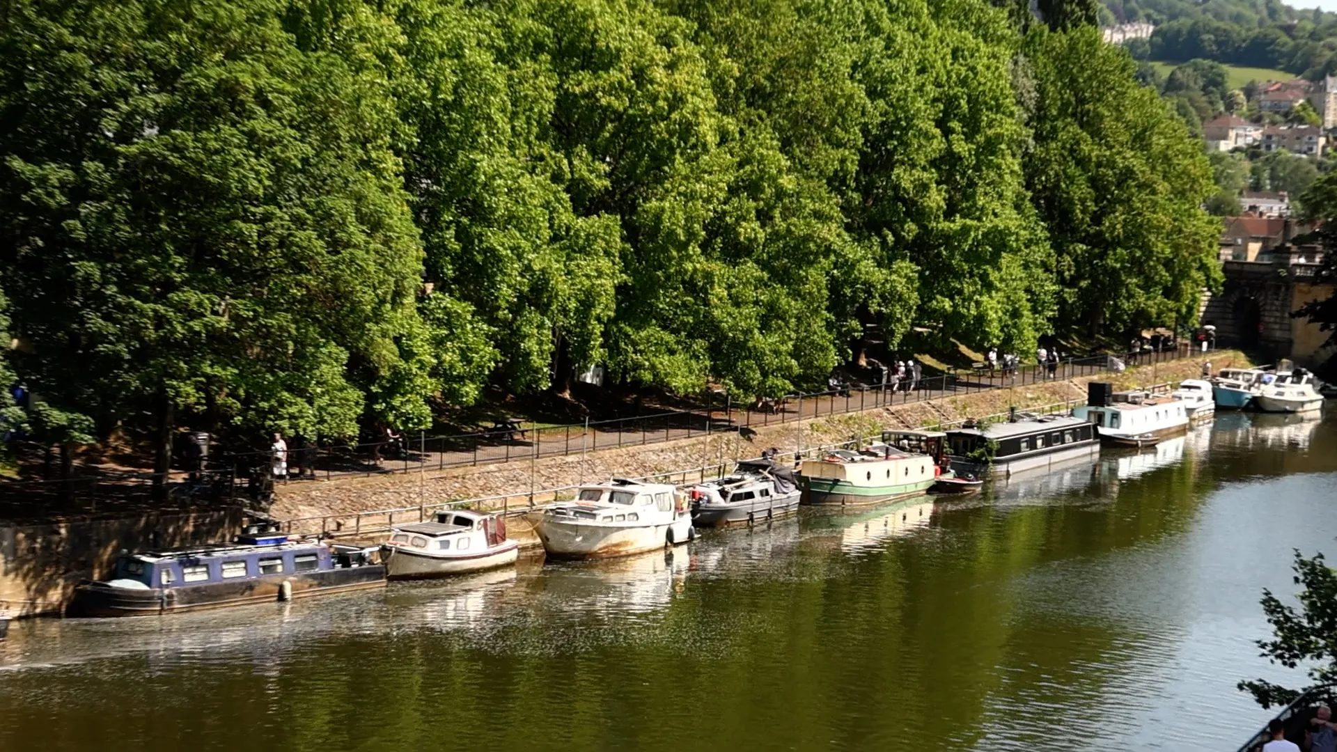 Row erupts after "scruffy" boat owners ordered to leave famous weir