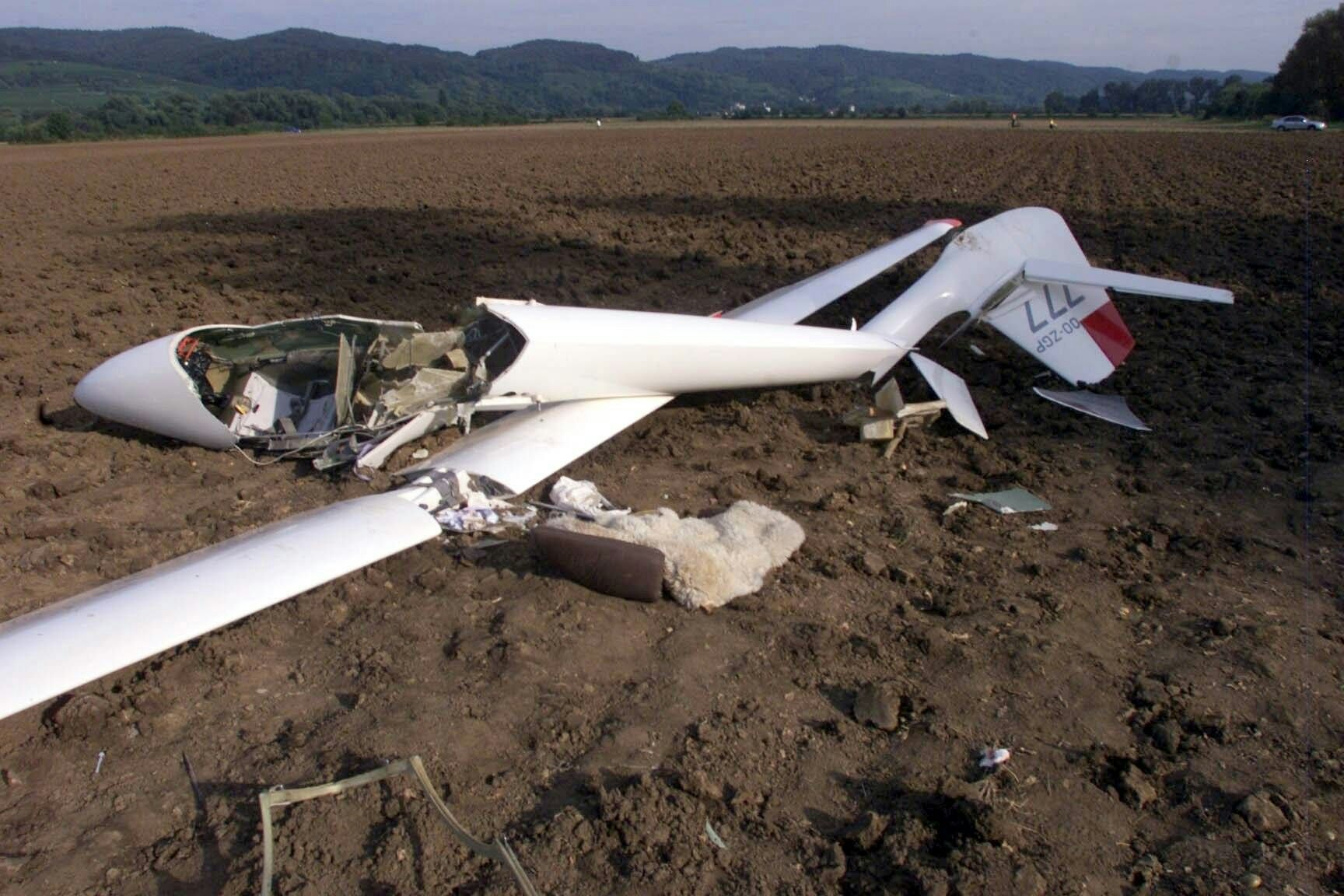 Tödliches Drama in den Alpen: Deutscher Segelflieger (72) zerschellt an ...